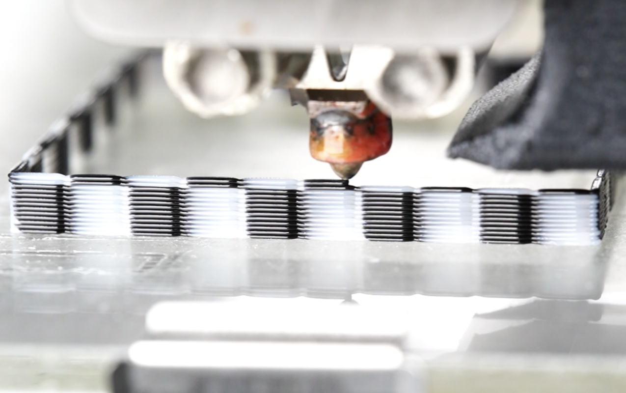 Cetus3D – Dual Extrusion Multi-color Multi-material 3D printing.